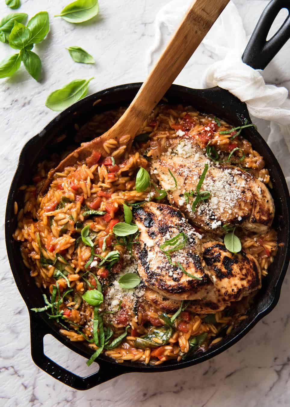 One Pot Italian Chicken & Orzo / Risoni Pasta - RecipeTin Eats