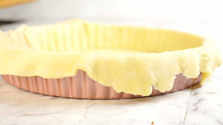 Quiche Crust / Shortcrust pastry for pies - RecipeTin Eats