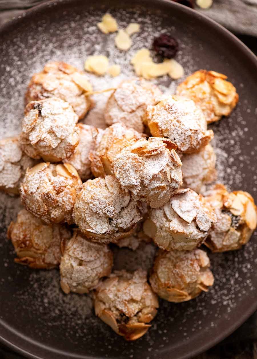 Italian Almond Cookies (Gluten free biscuits, Ricciarelli) - RecipeTin Eats
