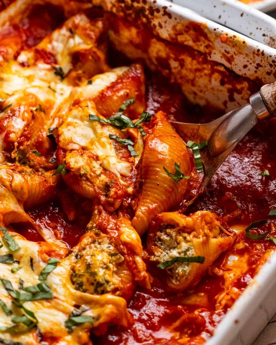 Spinach ricotta stuffed shells - RecipeTin Eats
