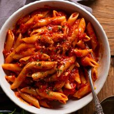 Penne all'Arrabbiata (spicy tomato pasta) - RecipeTin Eats