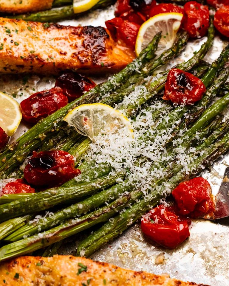 Lemon garlic salmon tray bake - easy & healthy! - RecipeTin Eats