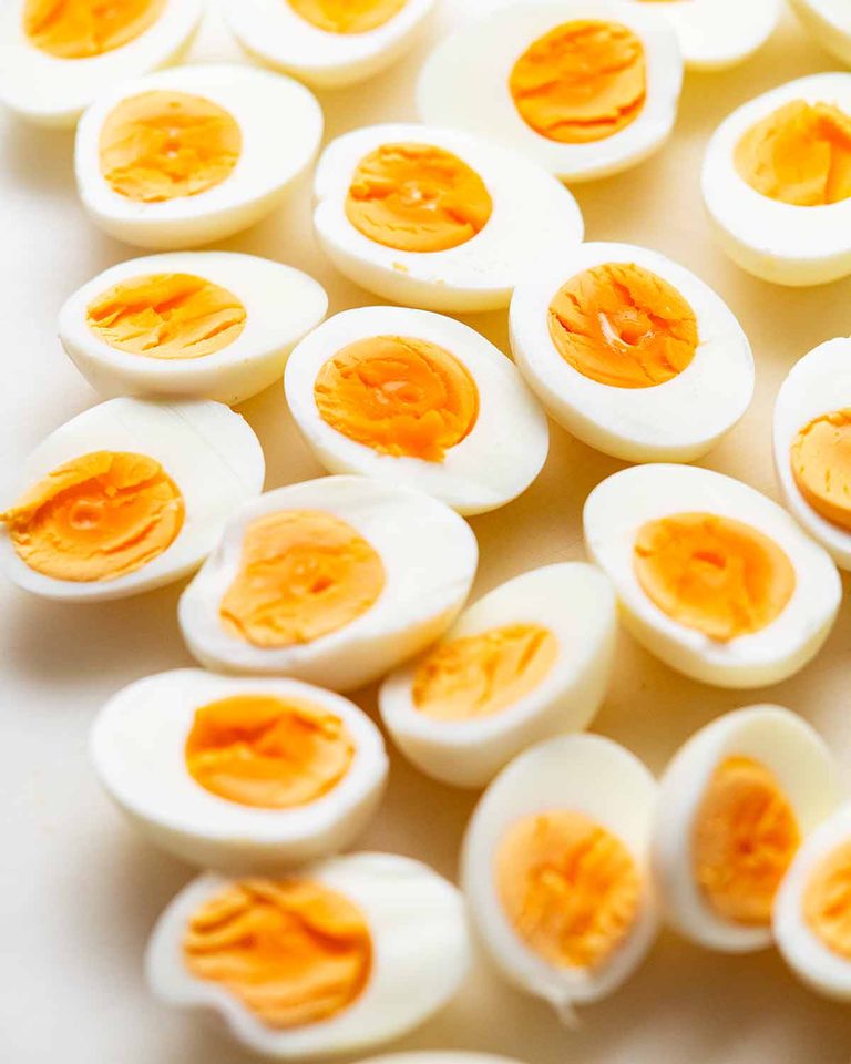 Devilled eggs - RecipeTin Eats