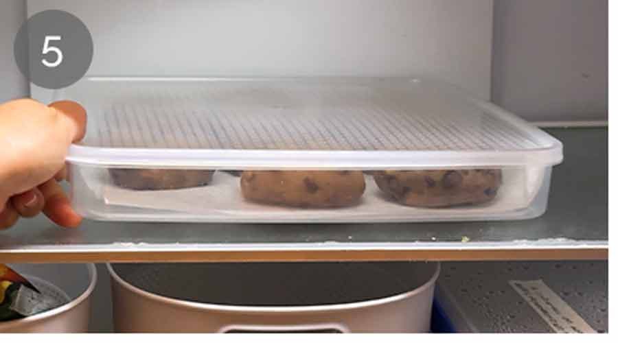 The Chocolate Chip Cookies of my dreams - RecipeTin Eats