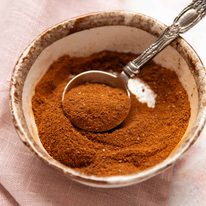 Baharat spice blend (Lebanese 7 Spice) - RecipeTin Eats