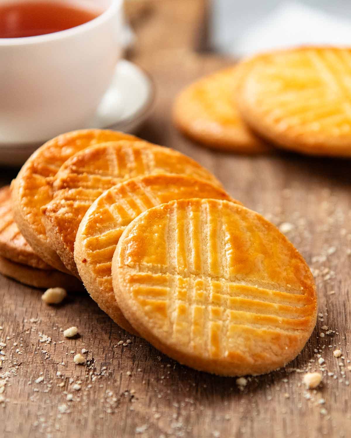 Galettes Bretonnes (Britanny Butter Biscuits) - RecipeTin Eats