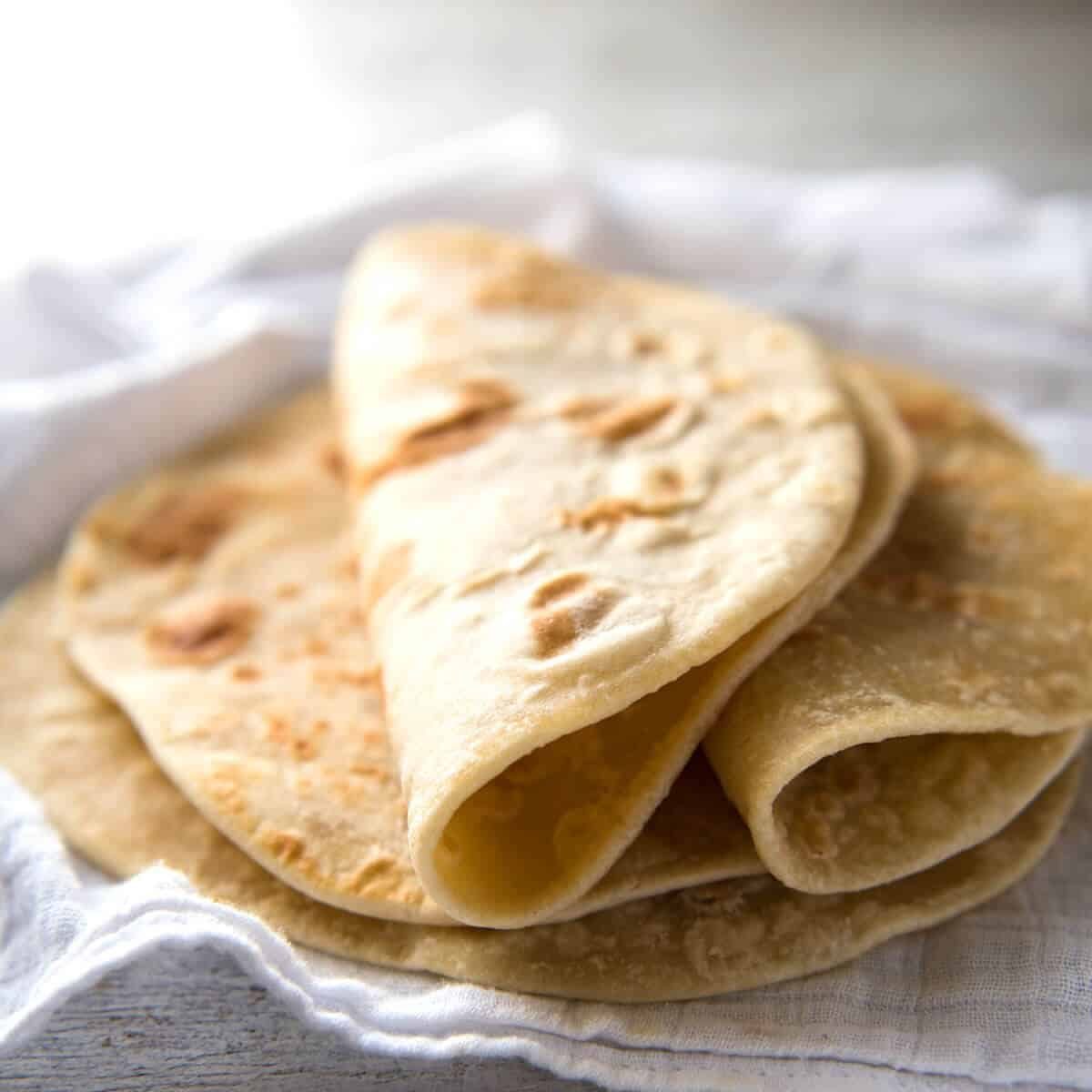 Easy Soft Flatbread Recipe (No Yeast) | RecipeTin Eats