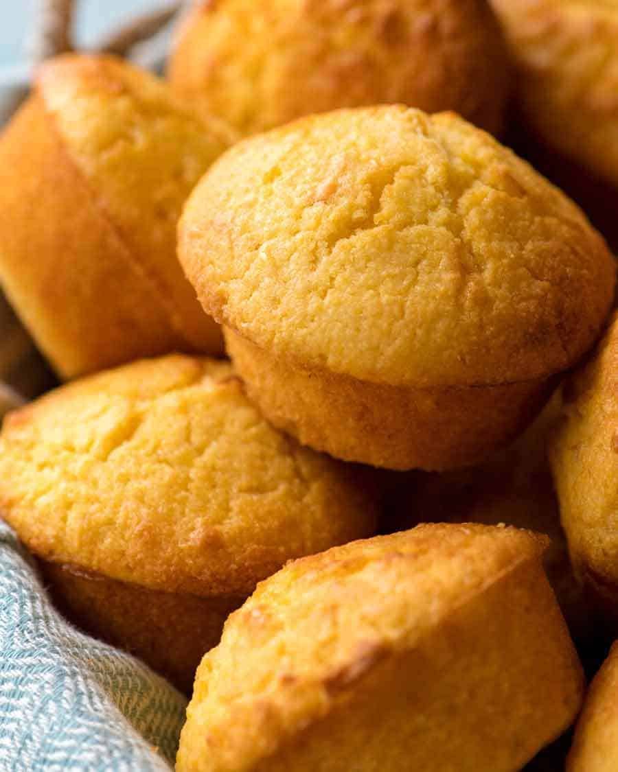 Corn Bread Muffins (Fast and Easy)
