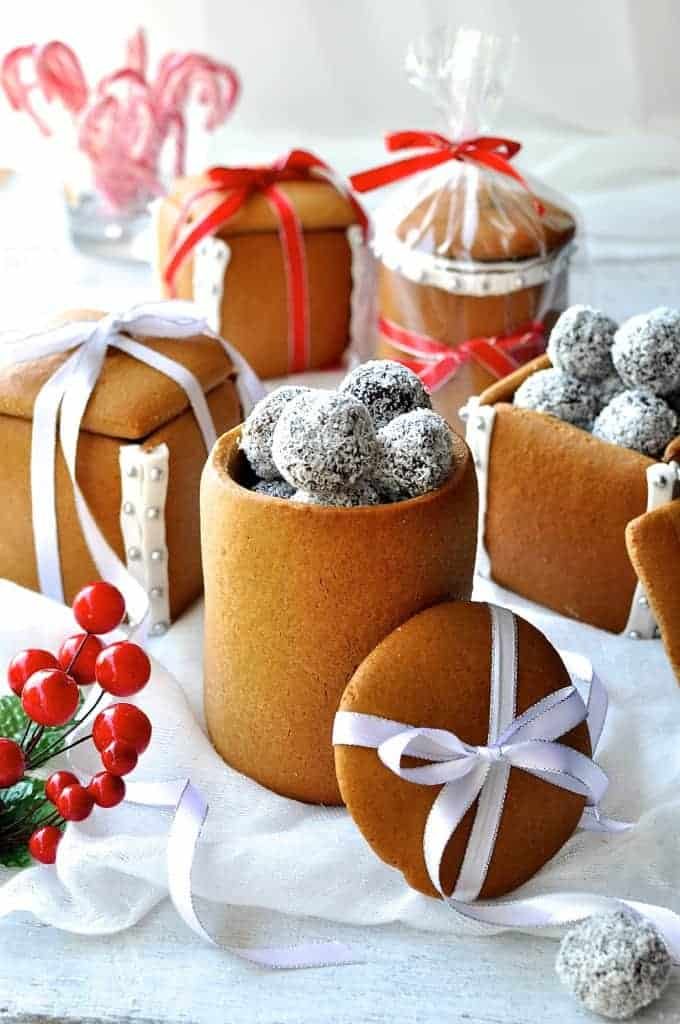 Gingerbread Boxes & Mason Jars | RecipeTin Eats