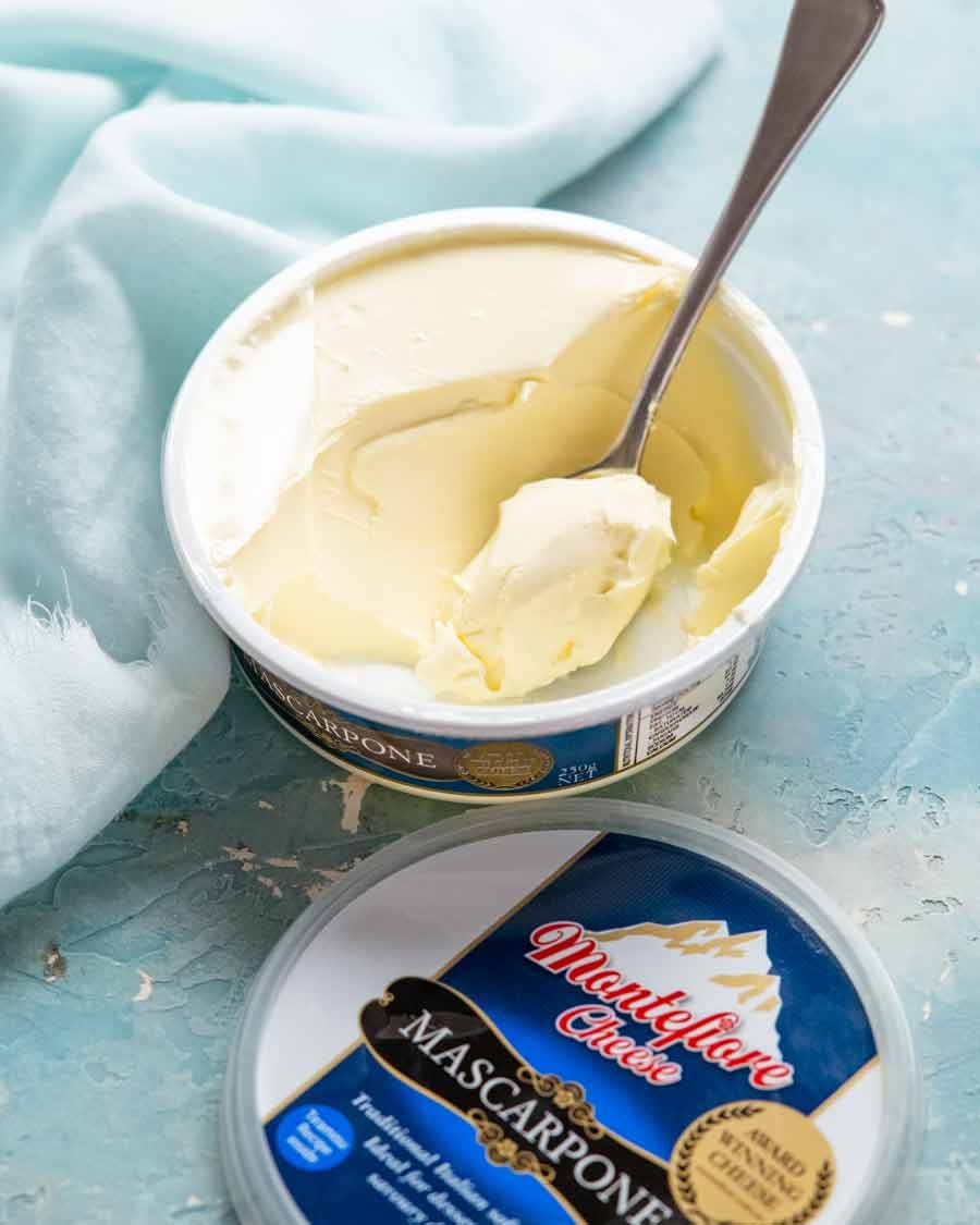Whipped cream (Chantilly cream) | RecipeTin Eats