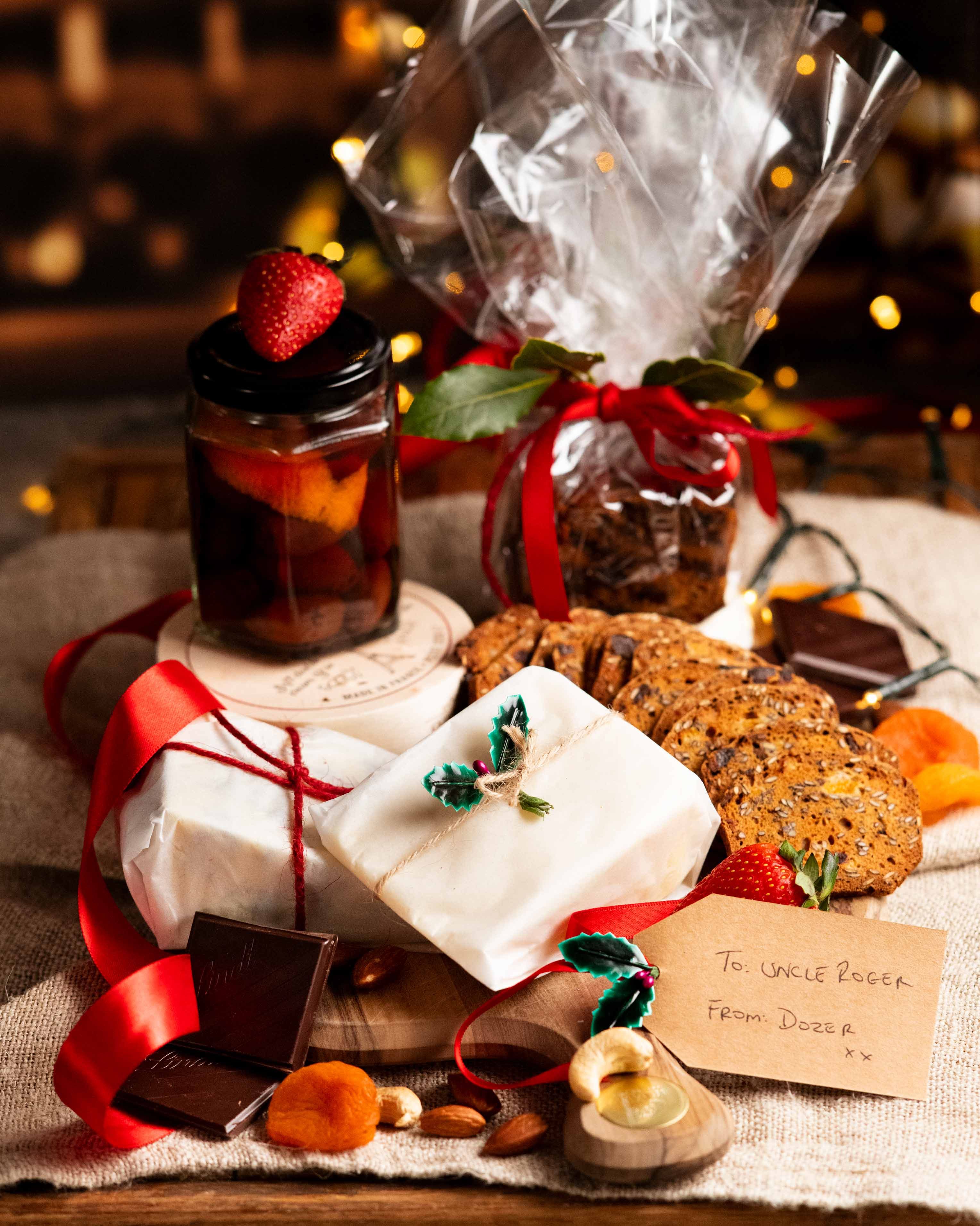 2023 Holiday Gift Guide | RecipeTin Eats