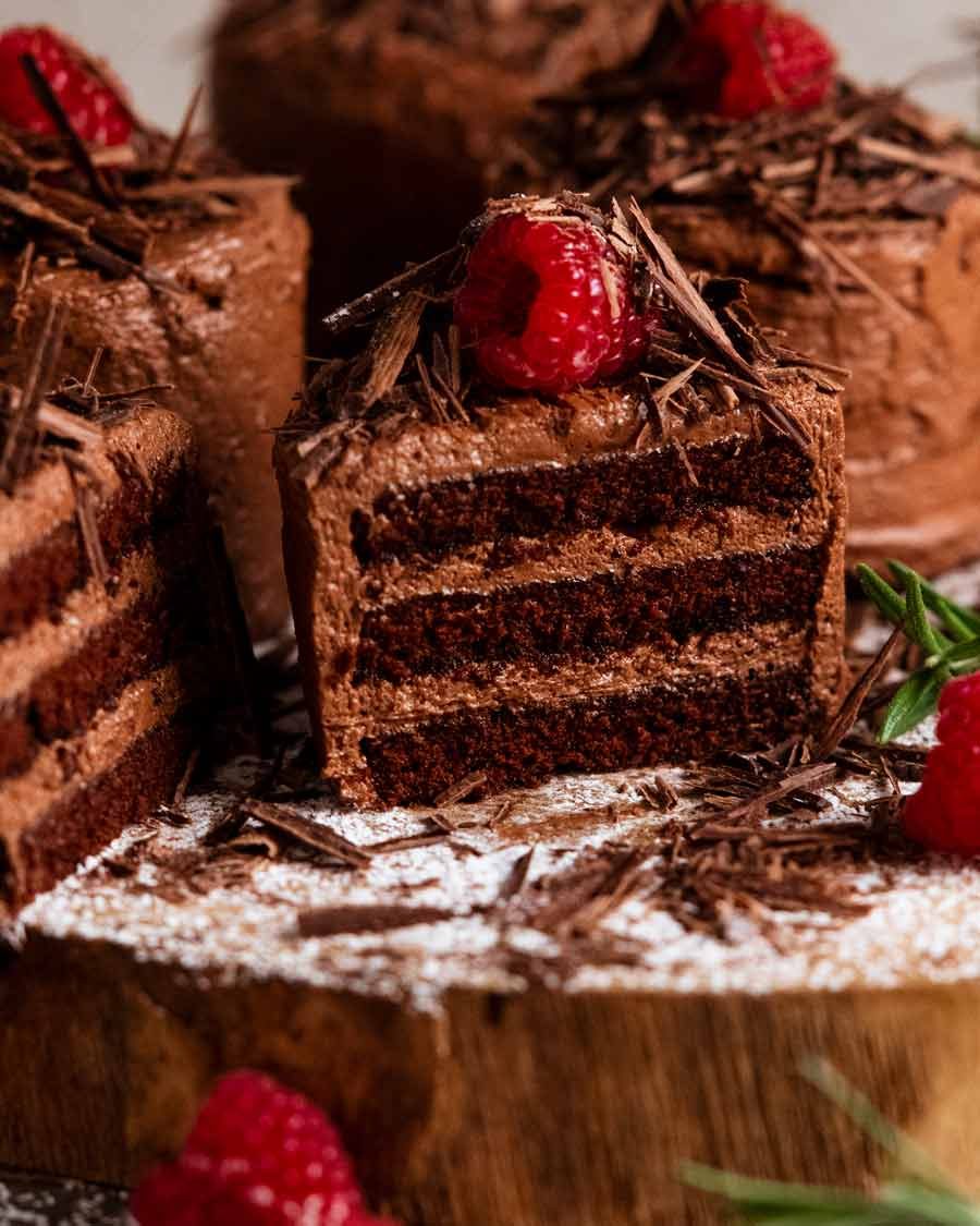 Mini chocolate cakes | RecipeTin Eats
